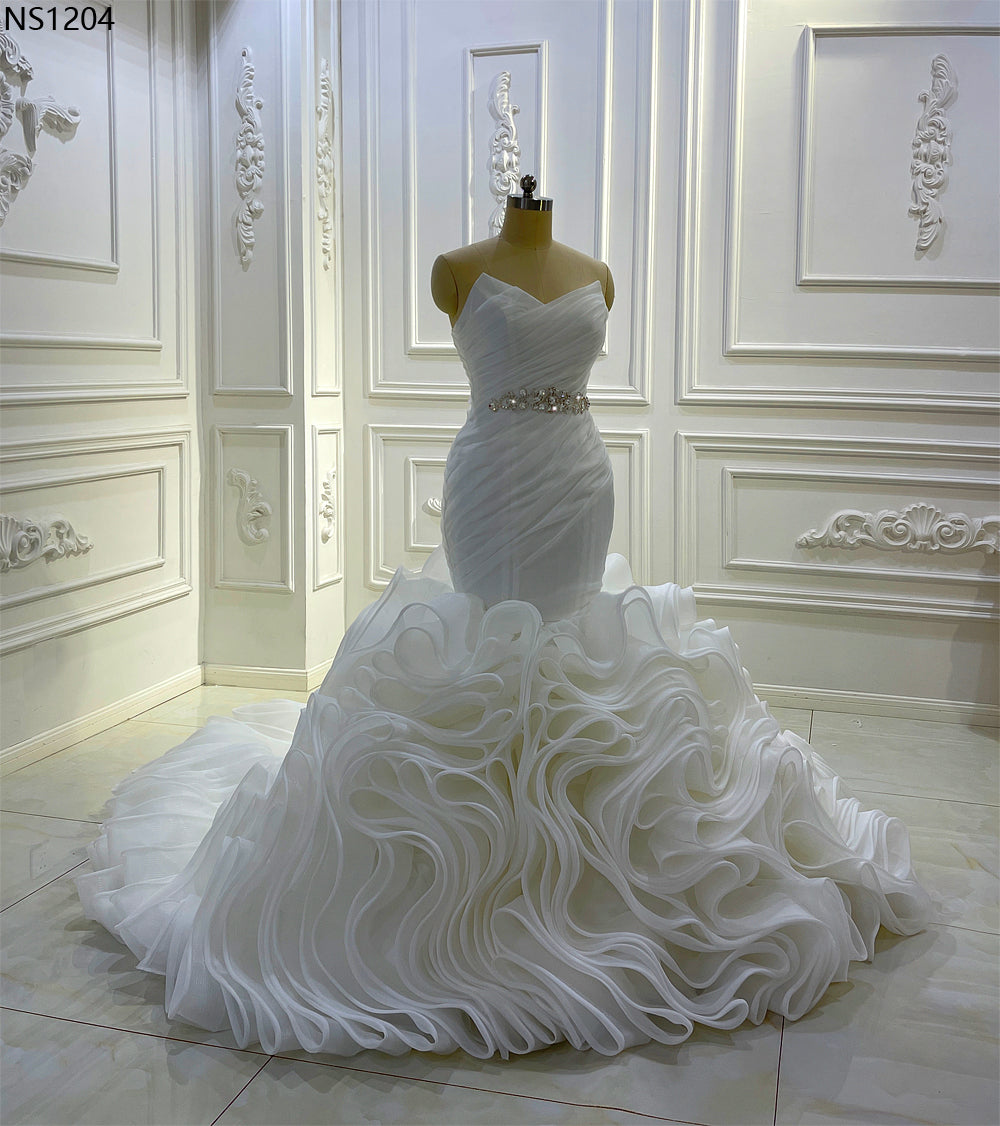 AM1204 Strapless Pleat Ruffle Mermaid Wedding Dress – amandanoviasdress